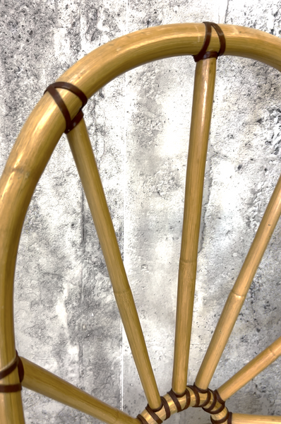 Individual Mid Century Bamboo Throne Chair – Vintage French